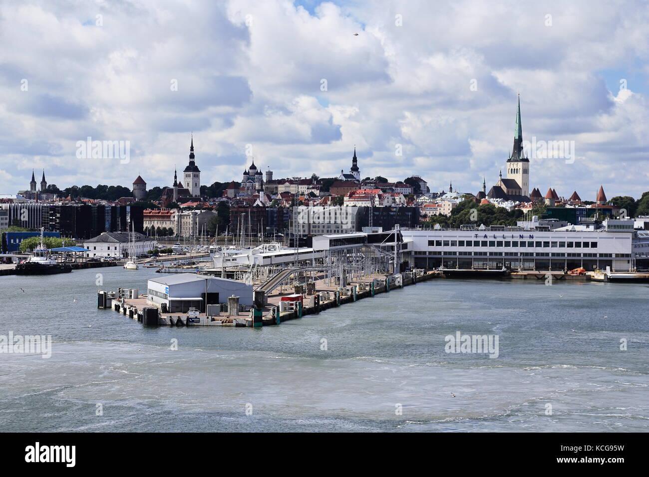 Panorama port tallinn hi-res stock photography and images - Alamy