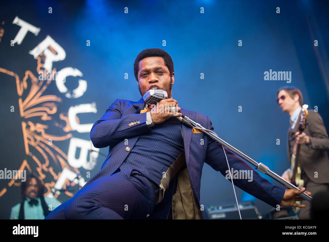 Vintage trouble band hi-res stock photography and images - Alamy