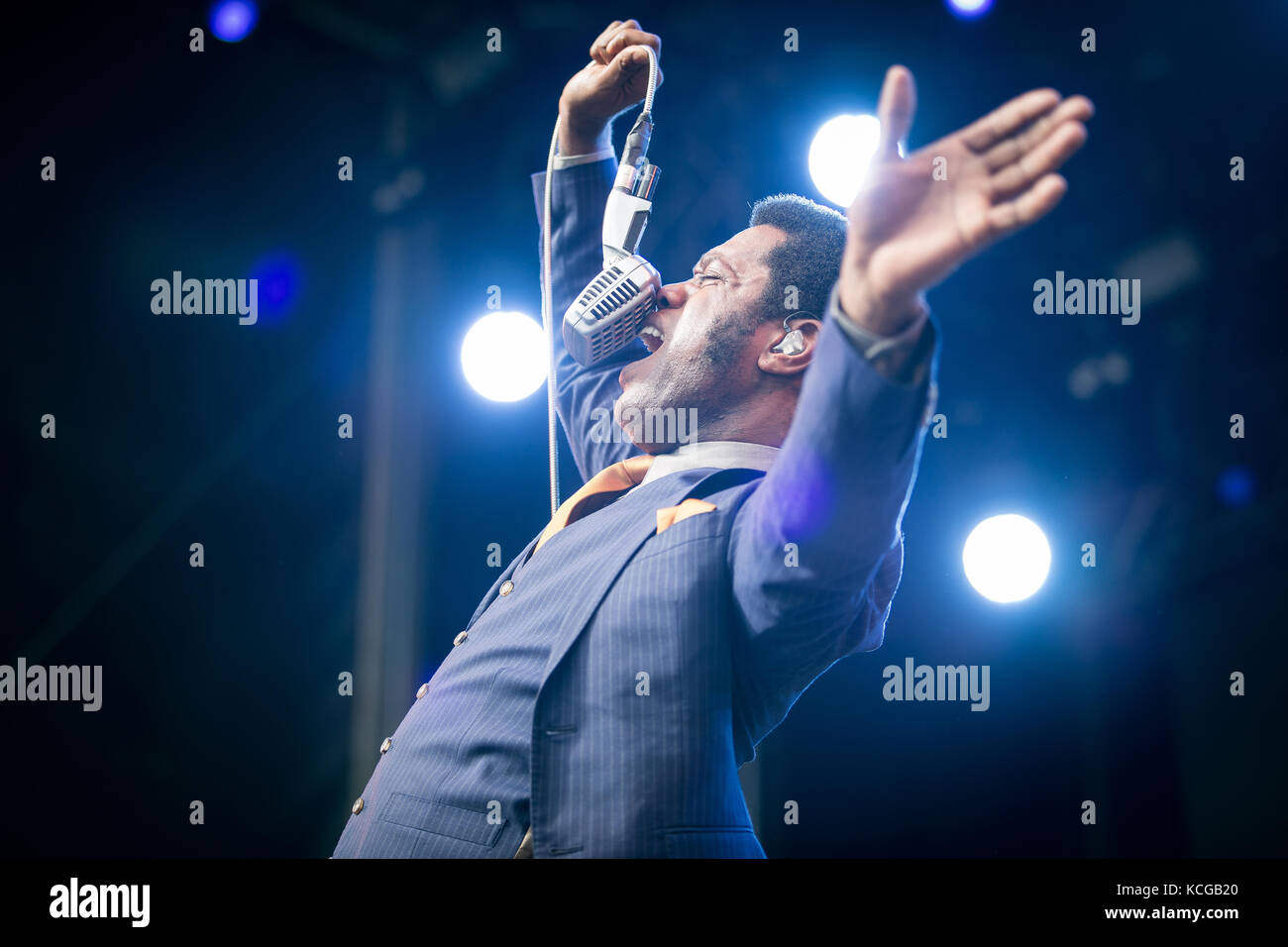 The American rhythm and blues band Vintage Trouble performs a live ...