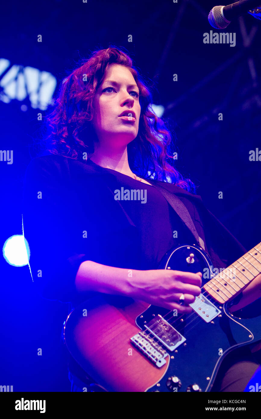 Hannah fry hi-res stock photography and images - Alamy