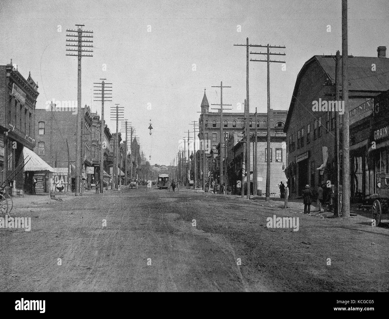United States of America, street scene, main street in Butte, a town in ...