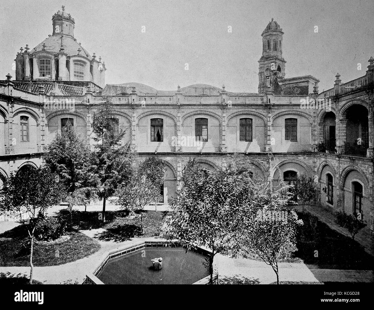 South America, Mexico, the courtyard with trees and fountains, the ...