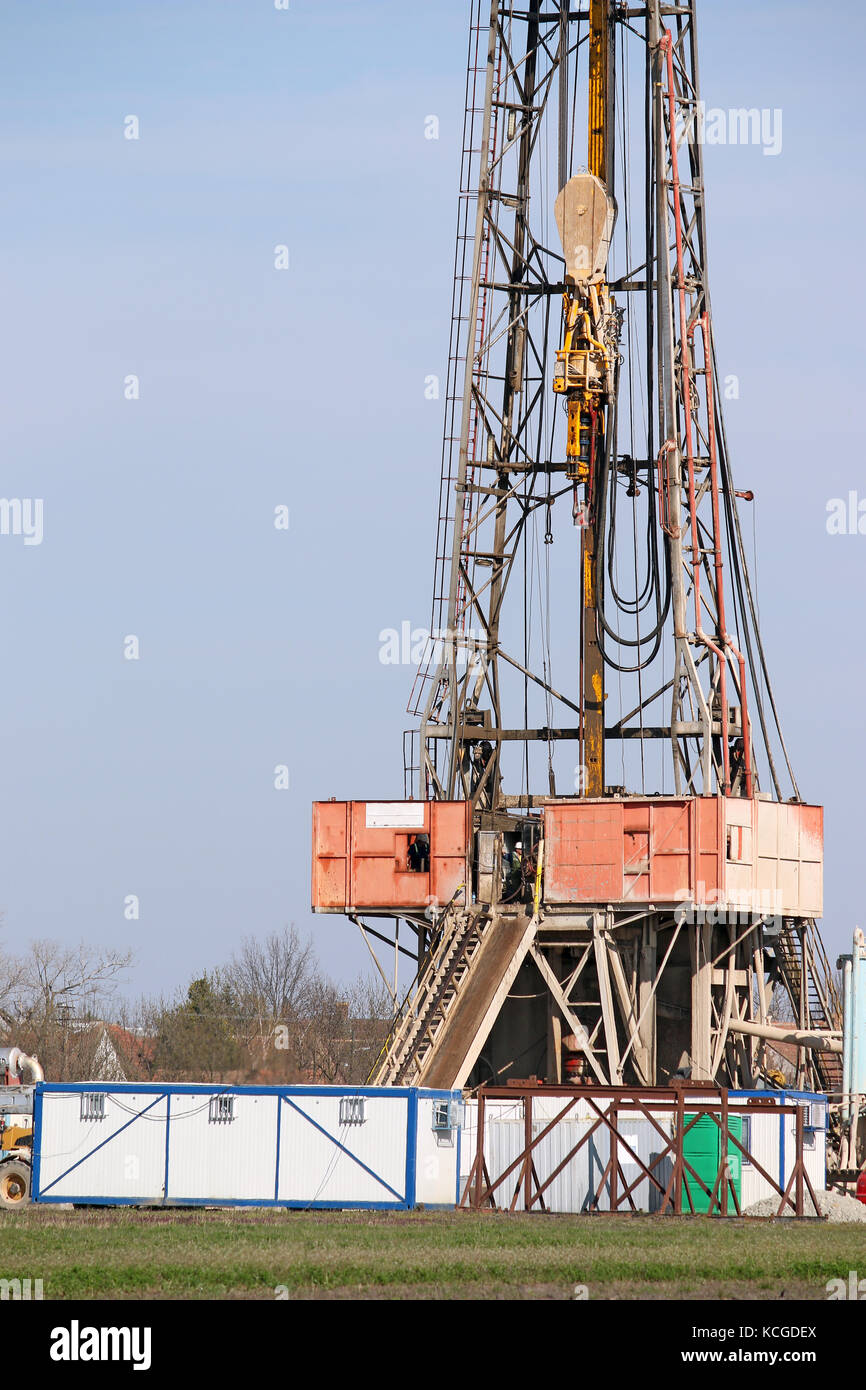 oil drilling rig and equipment on field Stock Photo - Alamy