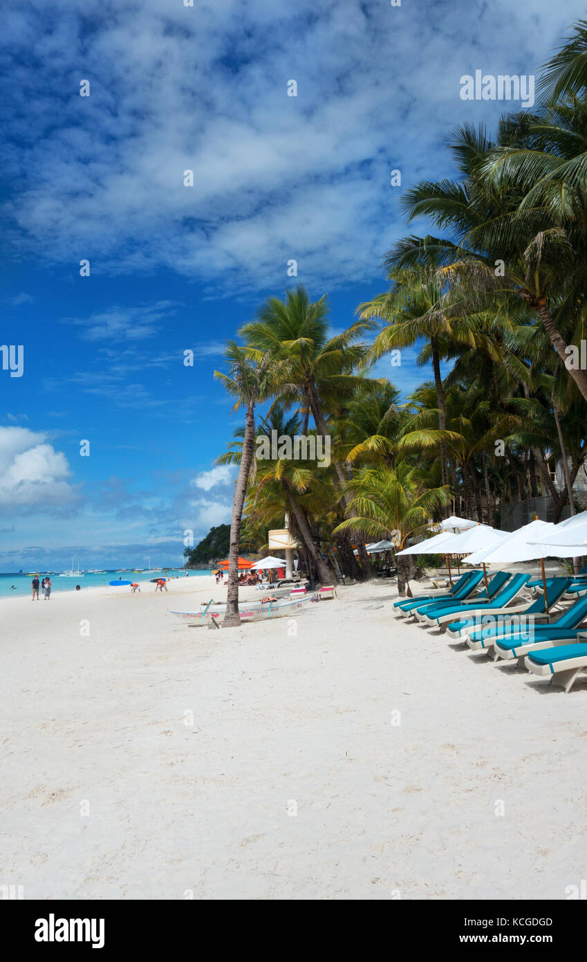 Boracay palm trees hi-res stock photography and images - Alamy