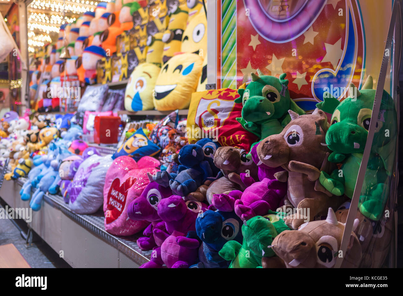 Lottery stand hi-res stock photography and images - Alamy