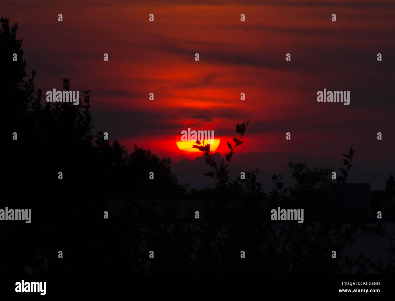 Silhouette sunset minnesota hi-res stock photography and images - Alamy