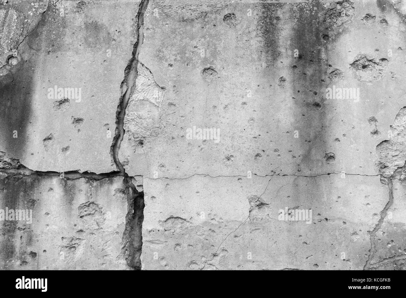 World war ii bullet holes Black and White Stock Photos & Images - Alamy