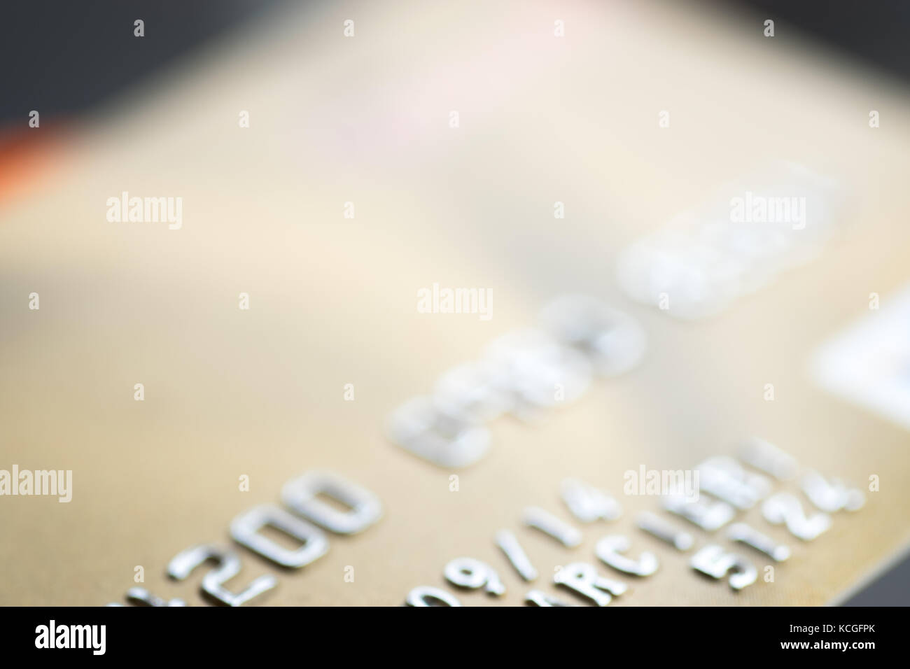 Gold credit card Stock Photo - Alamy