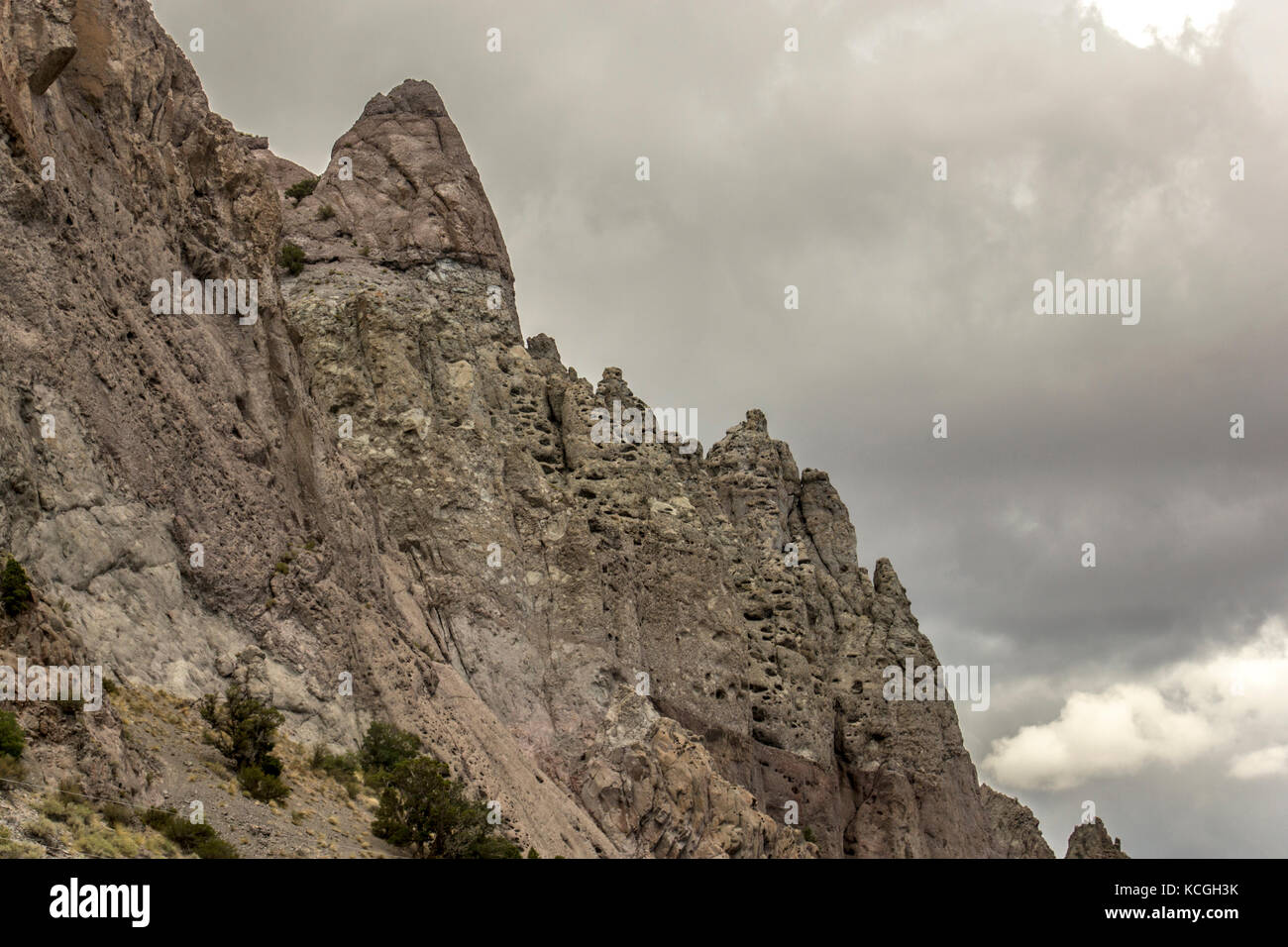 Primitive rock hi-res stock photography and images - Alamy