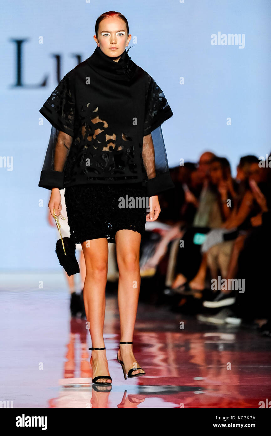 October 3, 2017. Toronto, Canada – fashion models represents different ...