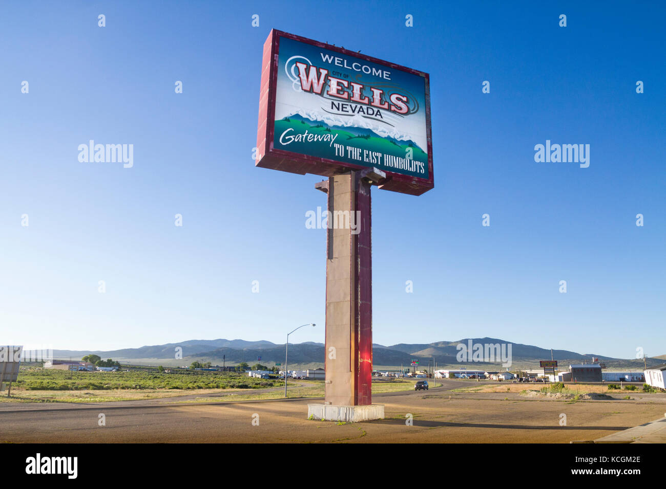 Welcome to wells sign hi-res stock photography and images - Alamy