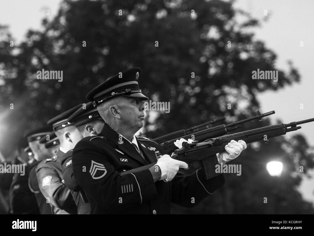 Honor guards of army Black and White Stock Photos & Images - Alamy