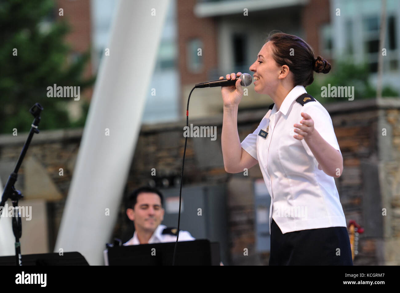 Amanda mayo hi-res stock photography and images - Alamy