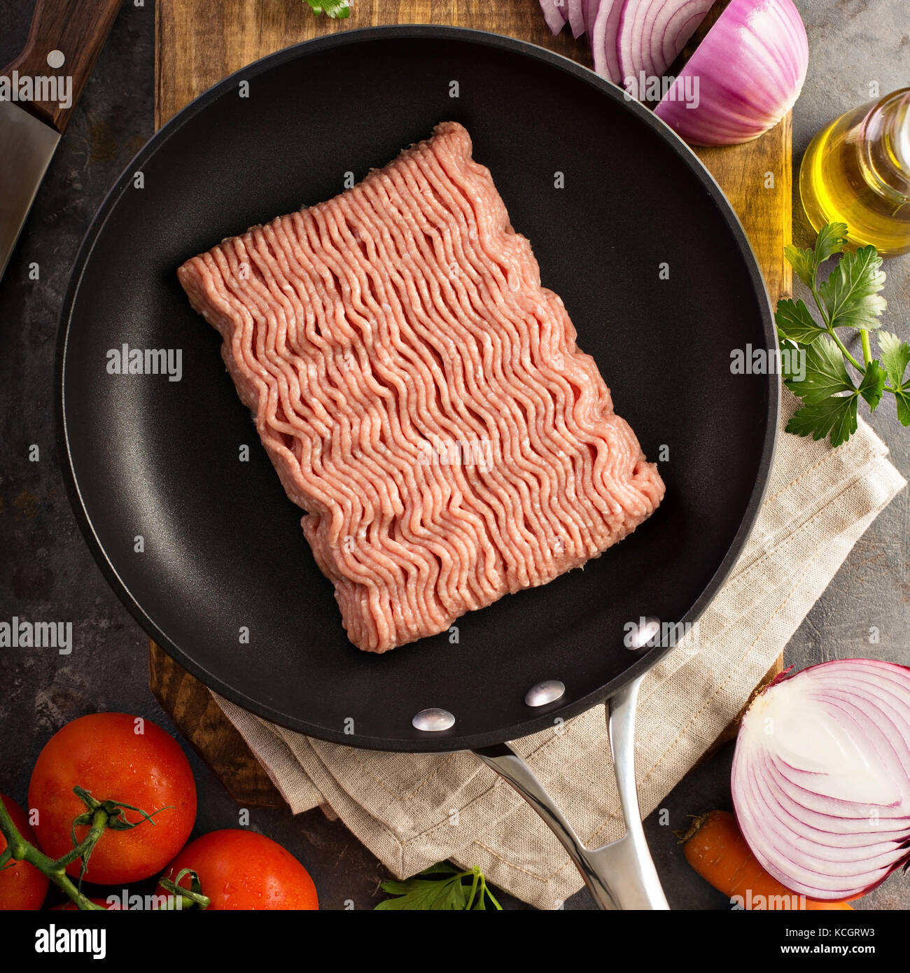 Cooking with ground turkey Stock Photo - Alamy