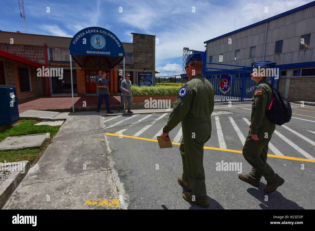 U.S. Air Force personnel visited Fuerza Aérea Colombiana, a Colombian ...