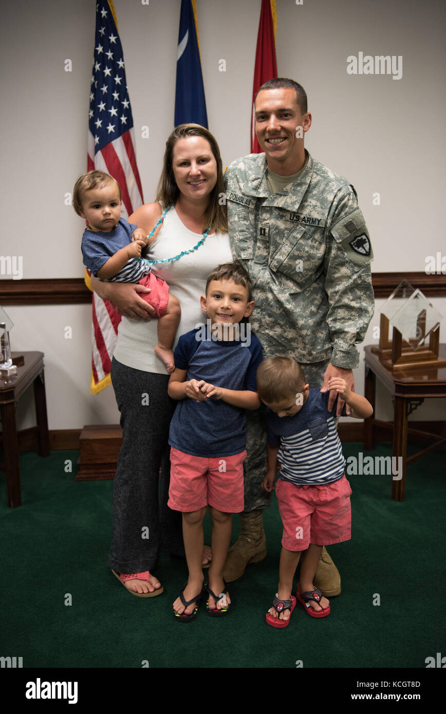 Headquarters chaplain hi-res stock photography and images - Alamy