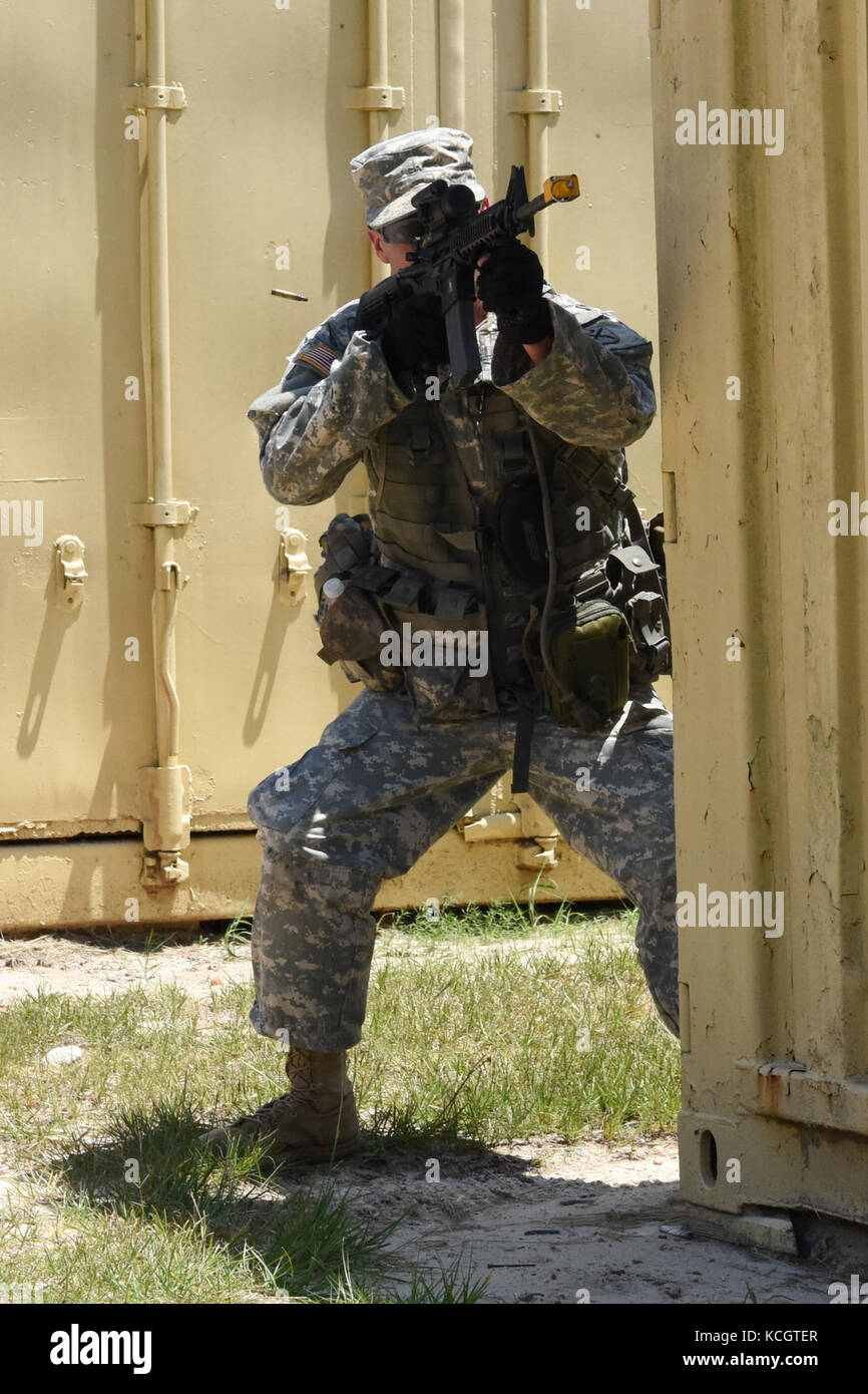 U.S. Army Soldiers with the Scout Platoon, Headquarters and ...