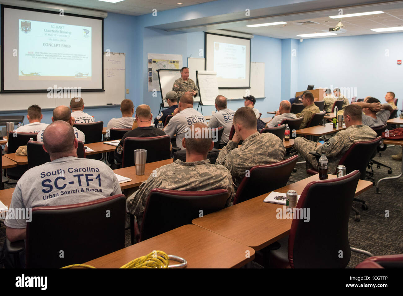 Nc national guard soldiers hi-res stock photography and images - Alamy