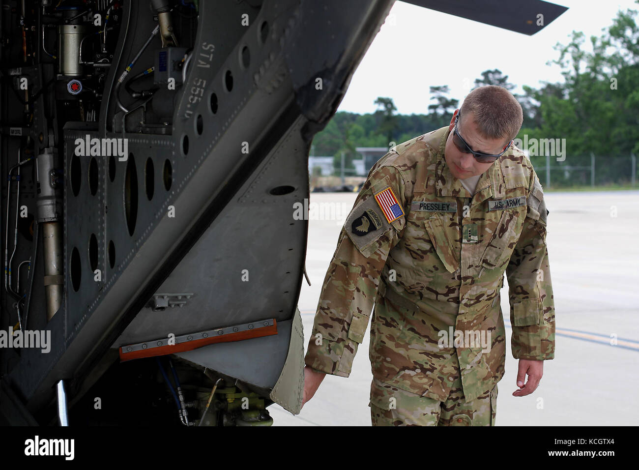 Instructor Pilot Stock Photos & Instructor Pilot Stock Images - Alamy