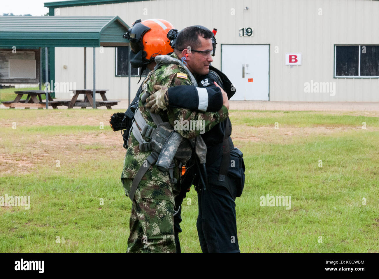Colombian Soldiers visited with the South Carolina National Guard’s ...