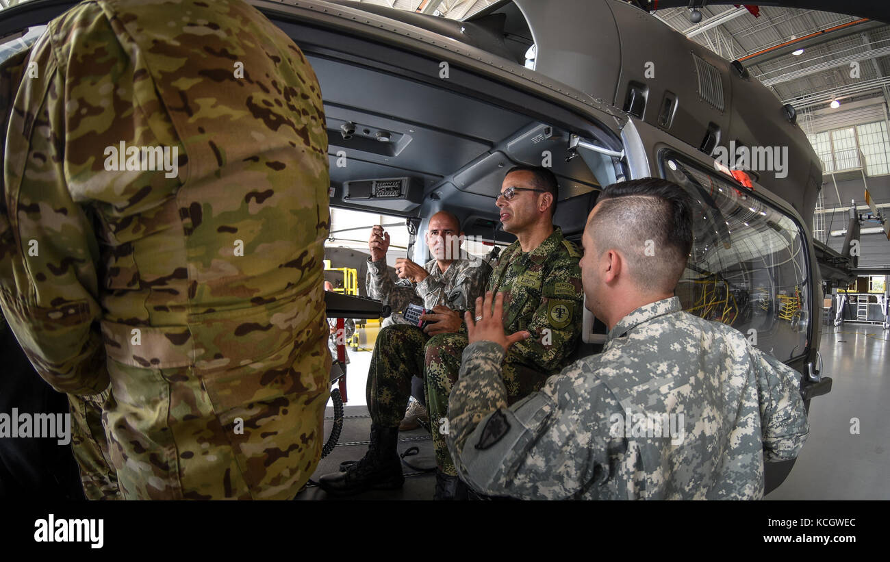 South Carolina National Guard leadership and a Colombian Army ...