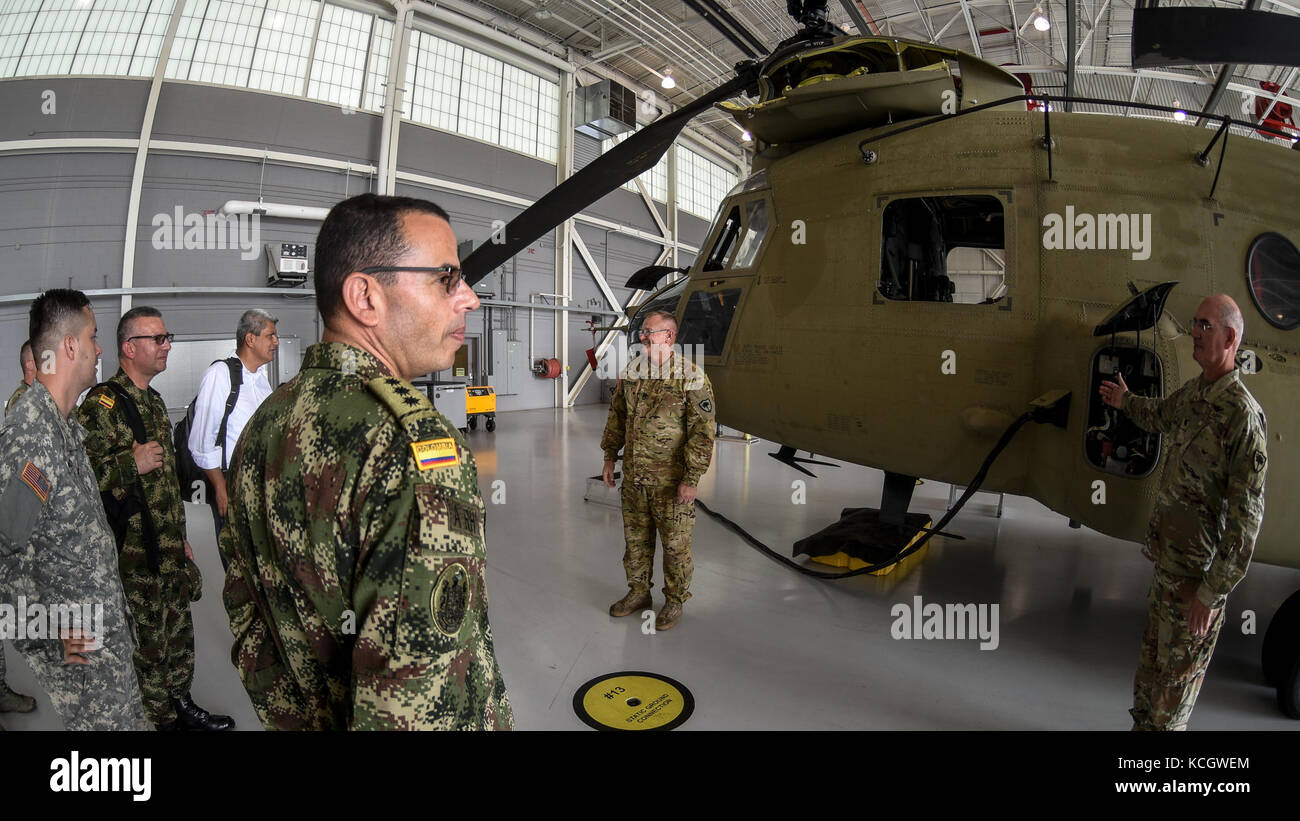 South Carolina National Guard leadership and a Colombian Army ...