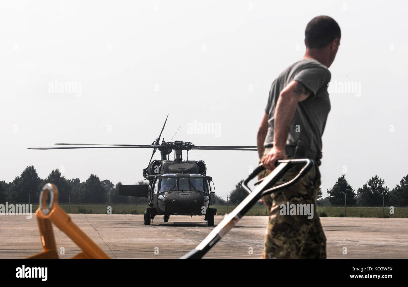 South Carolina National Guard leadership and a Colombian Army ...