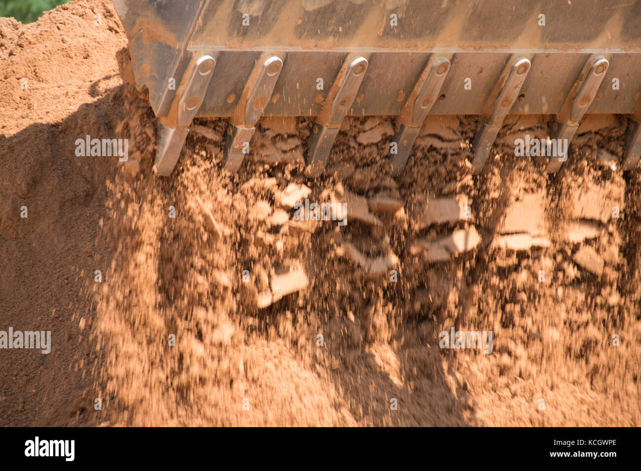 U.S. Army National Guard Soldiers practice operating multiple types of ...