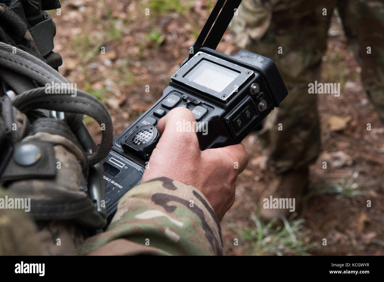 U.S. Army soldiers with the South Carolina National Guard's 1-151 ...