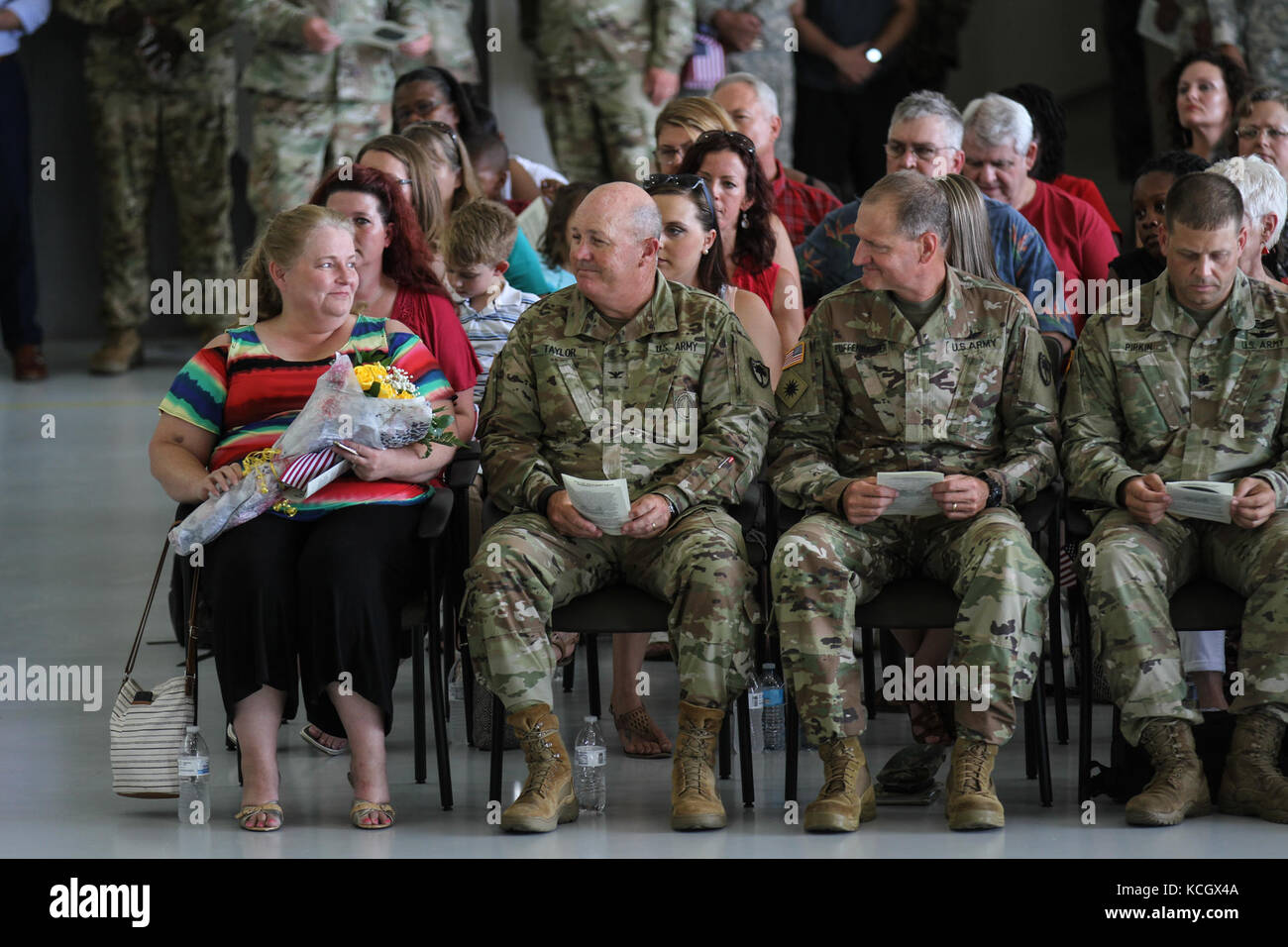 South Carolina Army National Guard Soldiers assigned to Detachment 1, B ...
