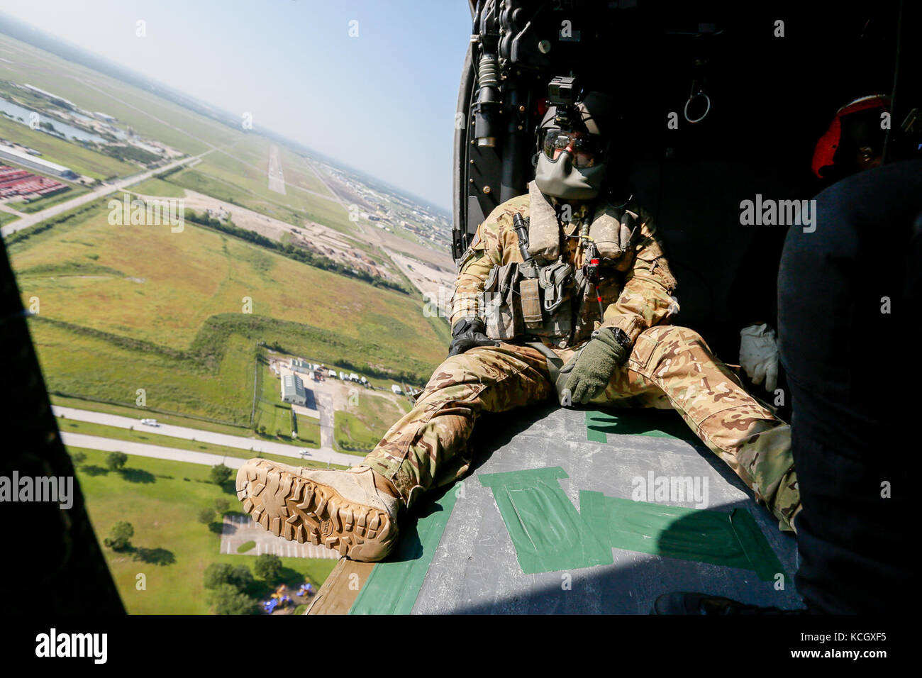 Members of the South Carolina's Helicopter Aquatic Rescue Team (SC-HART ...