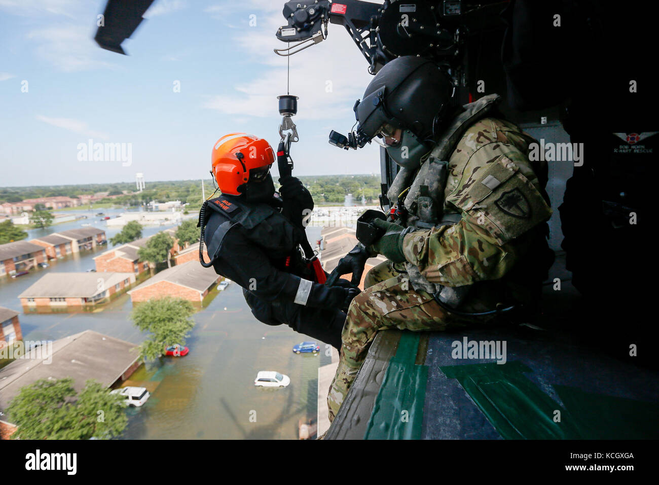 Members of the South Carolina's Helicopter Aquatic Rescue Team (SC-HART ...