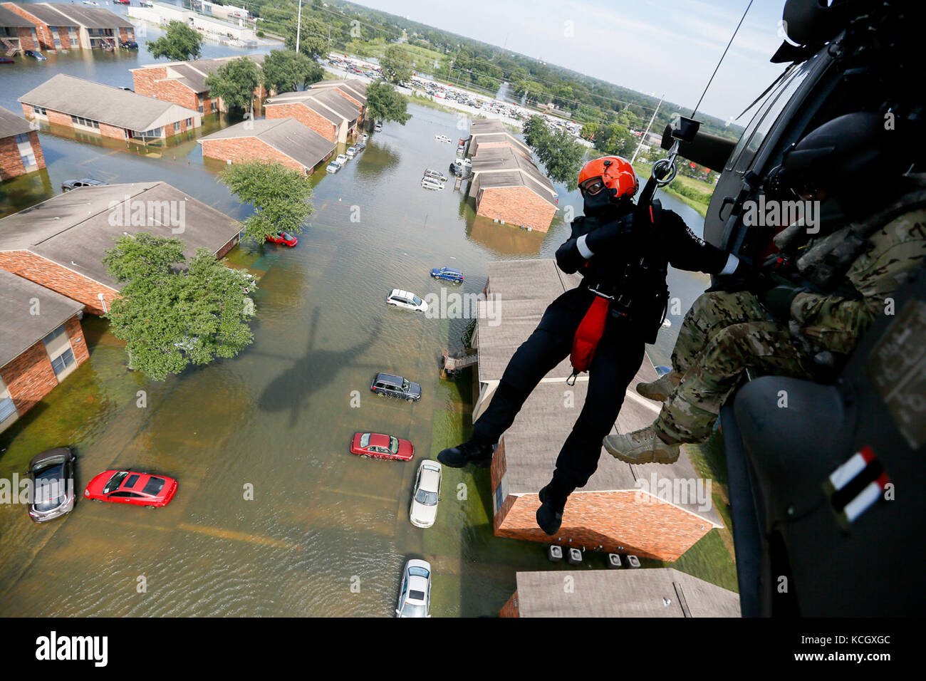 Members of the South Carolina's Helicopter Aquatic Rescue Team (SC-HART ...