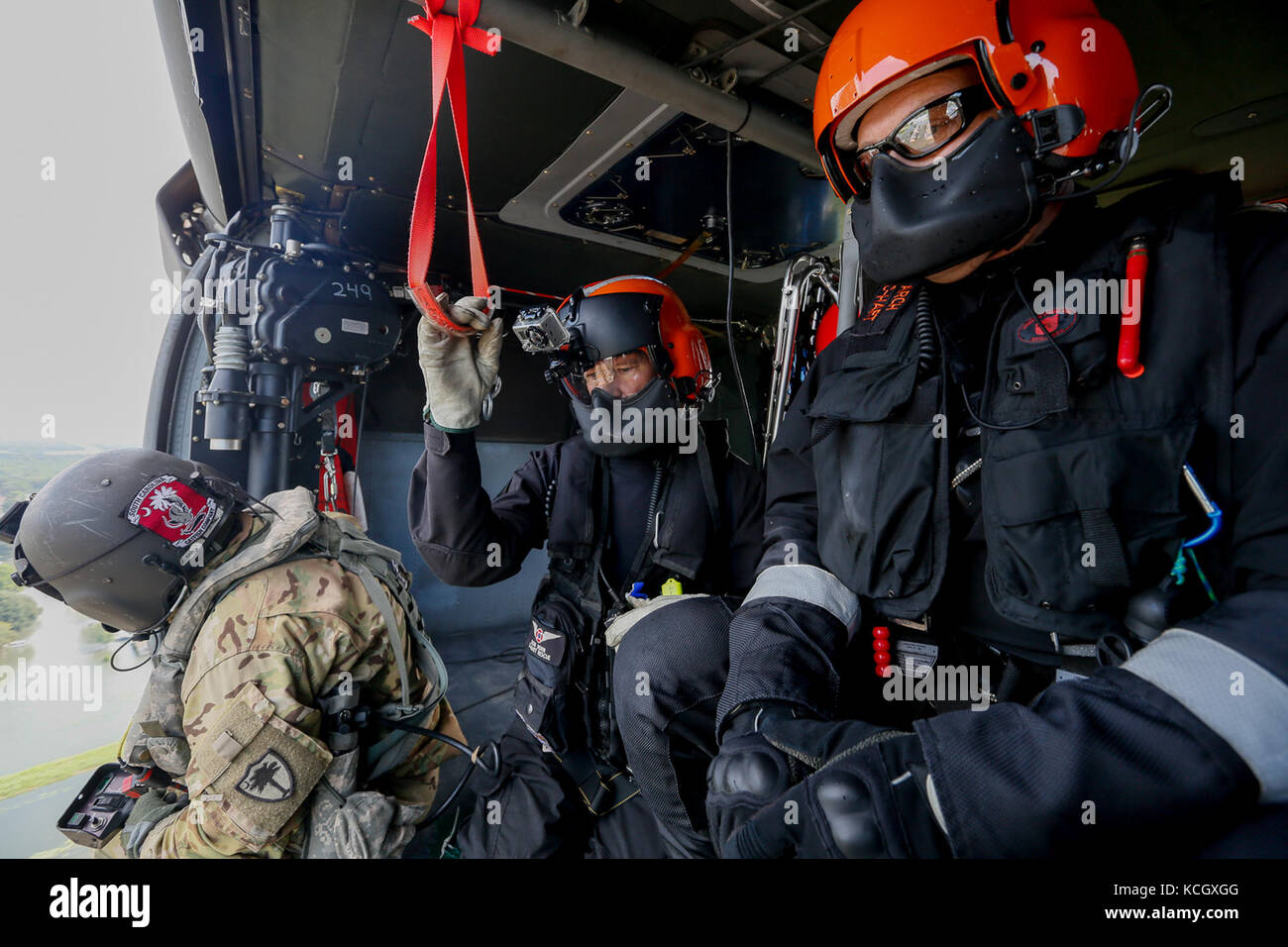Members of the South Carolina's Helicopter Aquatic Rescue Team (SC-HART ...