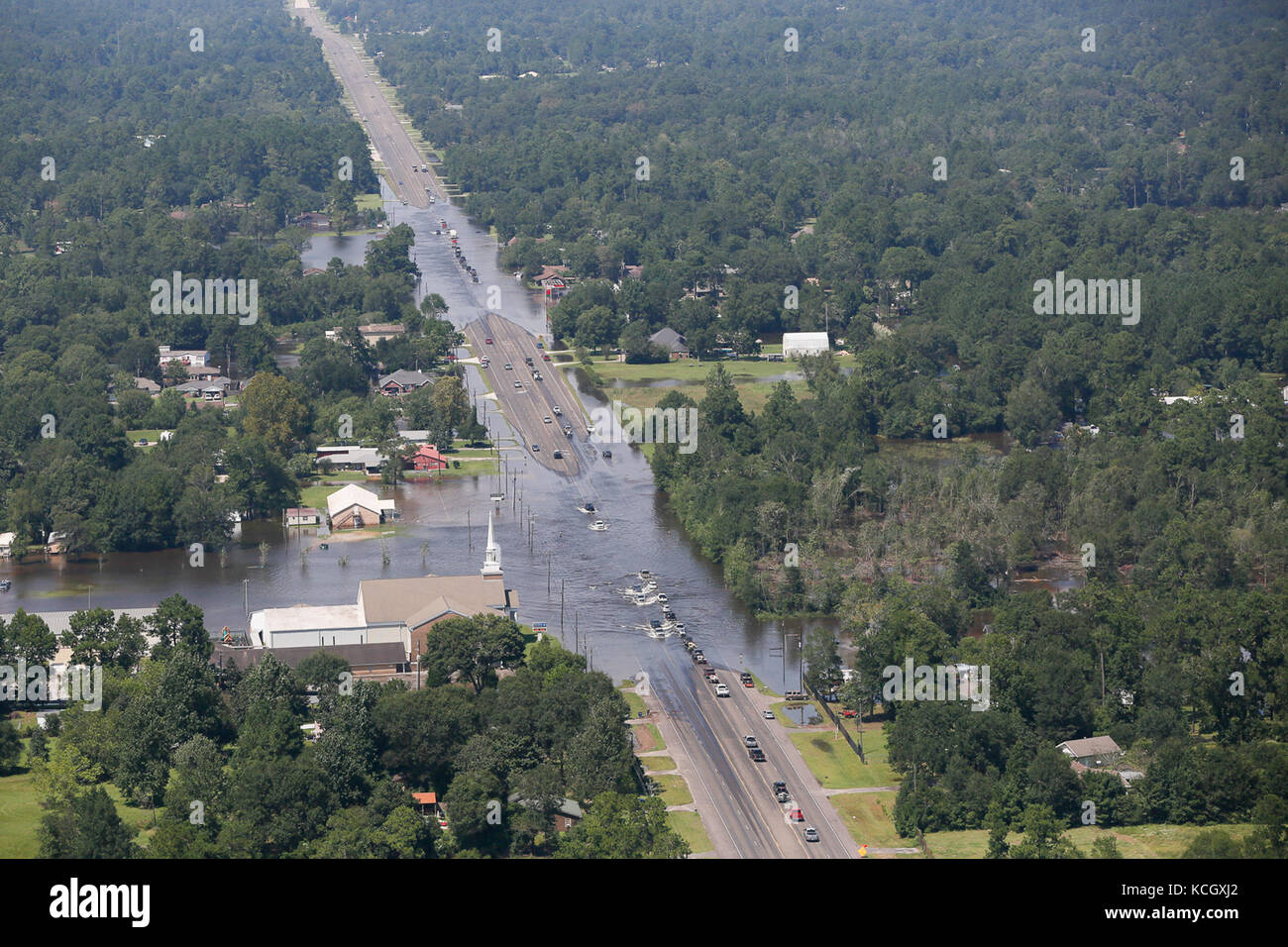 Members of the South Carolina's Helicopter Aquatic Rescue Team (SC-HART ...