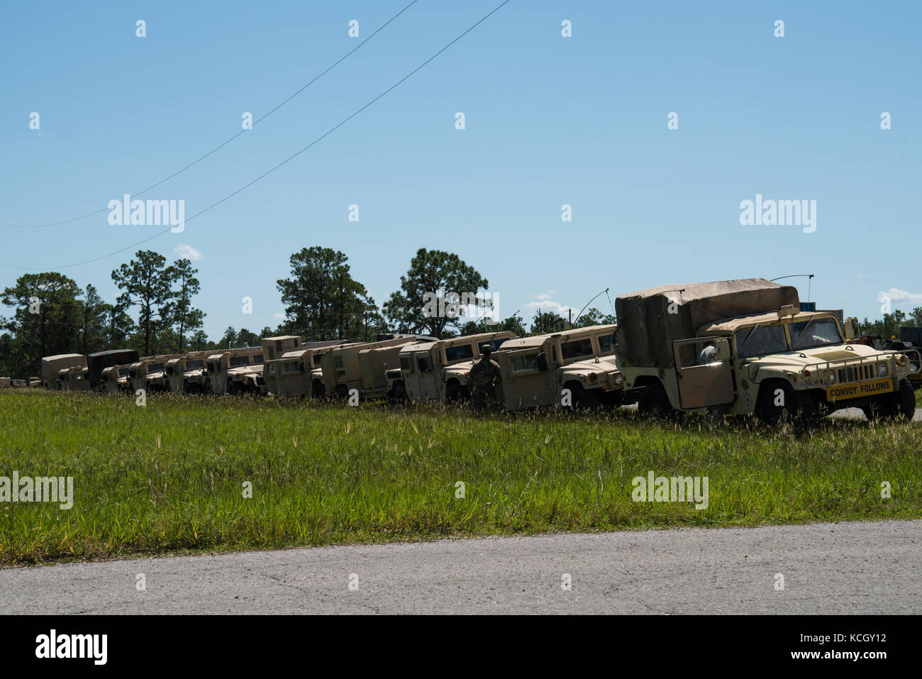 U.S. Army Soldiers from the South Carolina Army National Guard's 1 ...