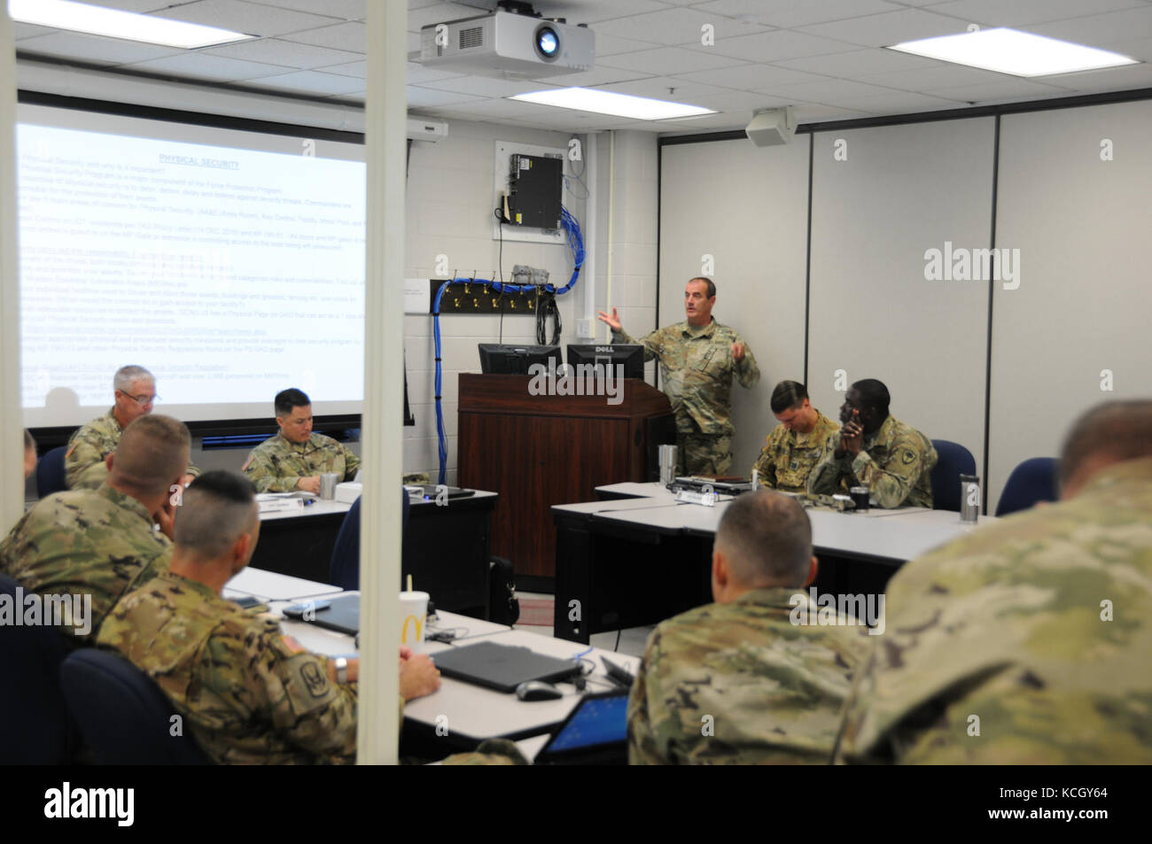 Soldiers of the South Carolina Army and Air National Guard gather at ...