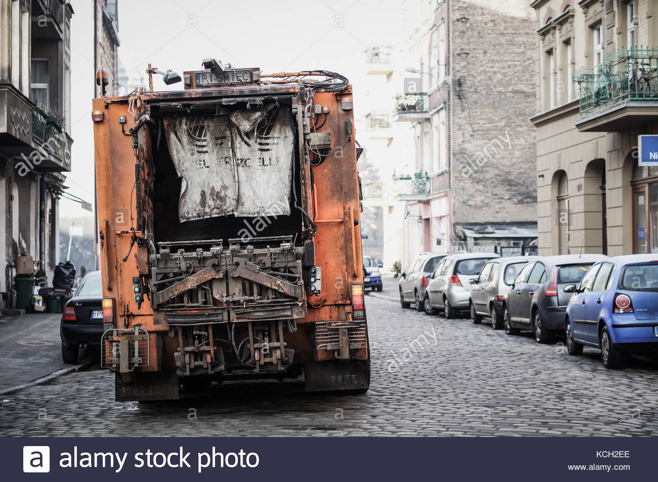 Waste Collector Vehicle Stock Photos & Waste Collector Vehicle Stock ...