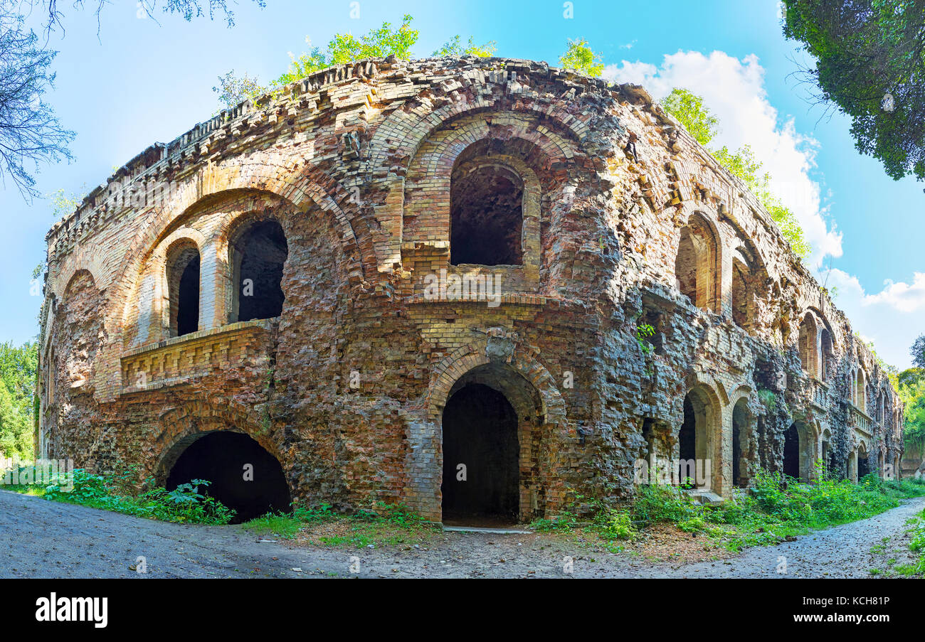 The bad preserved Tarakaniv Fort is a fine example of defensive ...