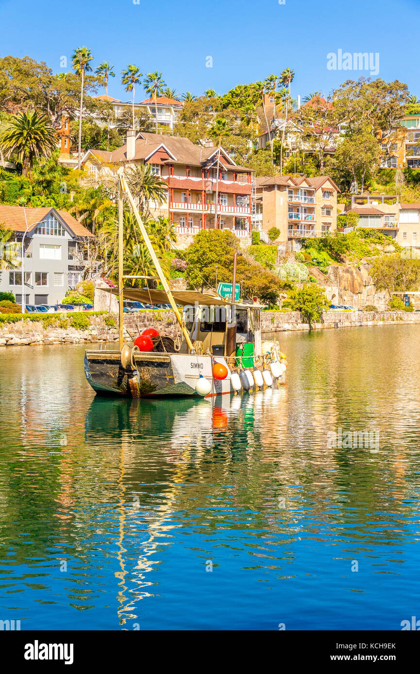 Boats and yachts in Mosman Bay in Sydney Harbour, NSW, Australia Stock ...
