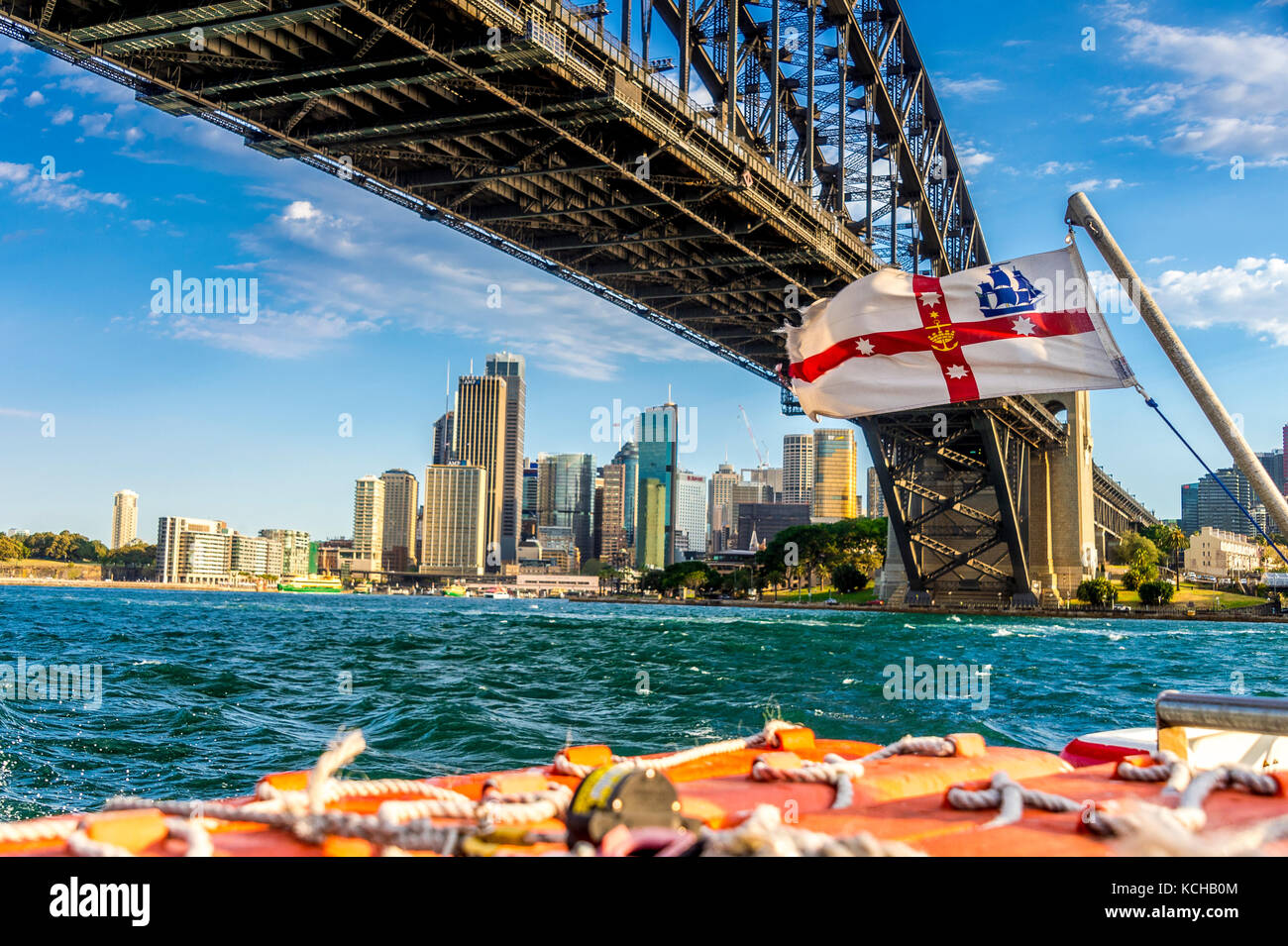 Back of a boat on Sydney Harbour in the afternoon Stock Photo - Alamy