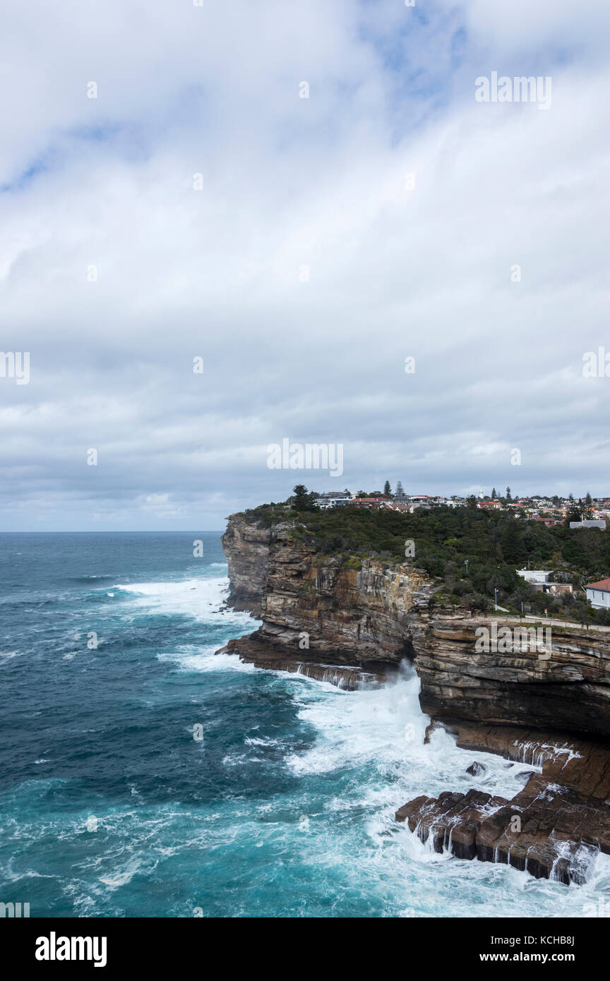 Ocean cliff sydney australia hi-res stock photography and images - Alamy