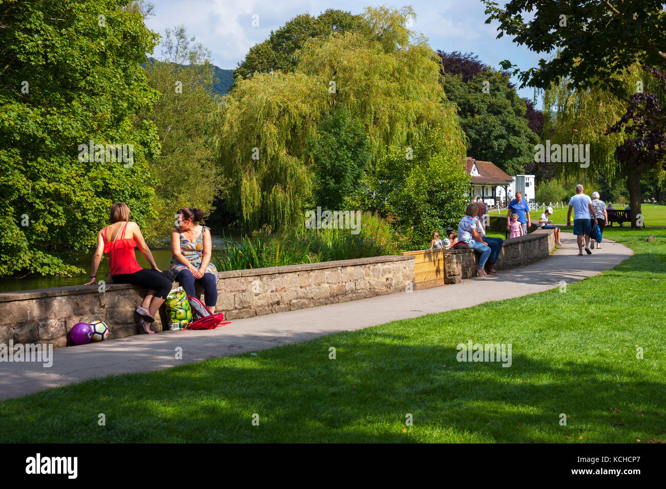 Riverside Walk, River Wye, Bakewell, Derbyshire Stock Photo - Alamy