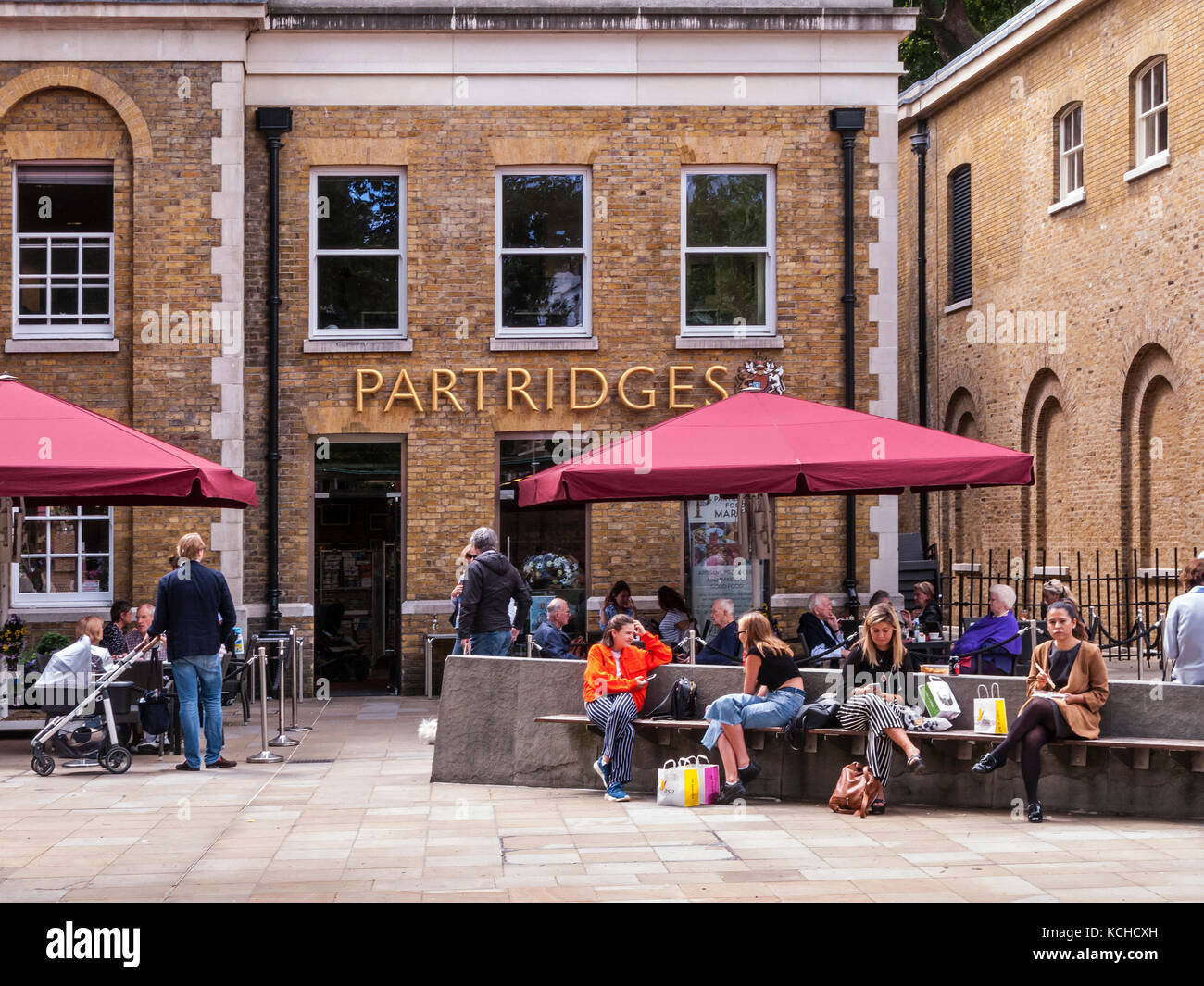 London food shop hi-res stock photography and images - Alamy
