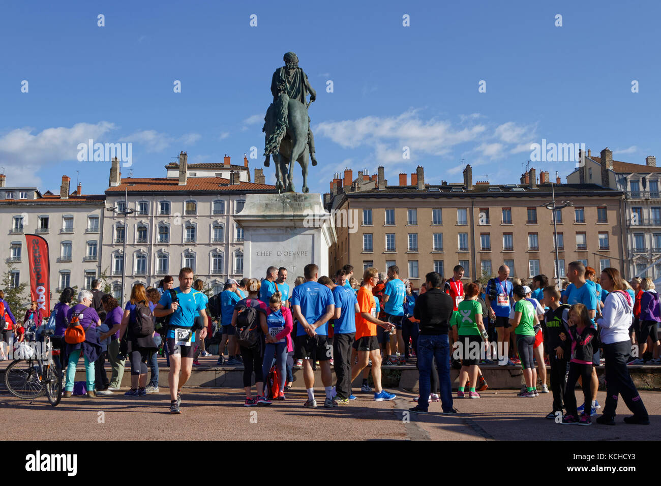 LYON, FRANCE, October 2, 2016 : 27,564 runners take part in the seventh ...