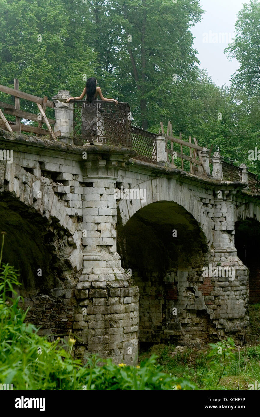 Slender bridge hi-res stock photography and images - Alamy
