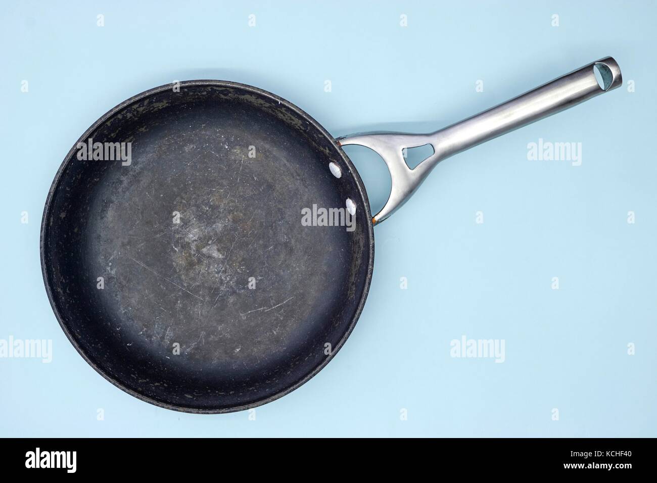 A studio photo of a frying pan Stock Photo - Alamy