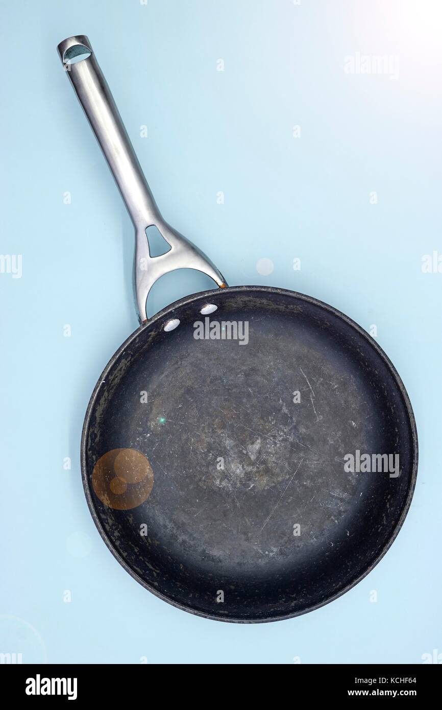 A studio photo of a frying pan Stock Photo - Alamy