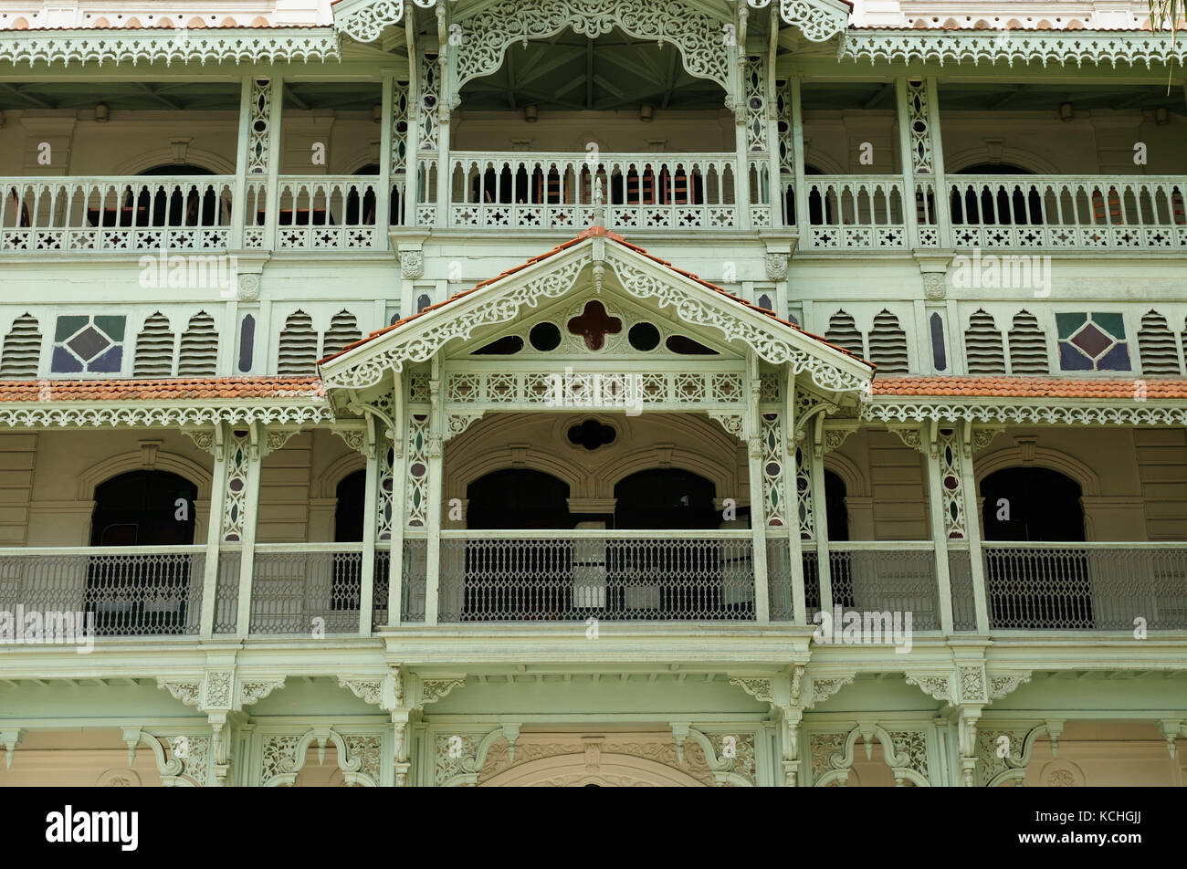 Typical example of an architectural style in Stonetown on Zanzibar ...