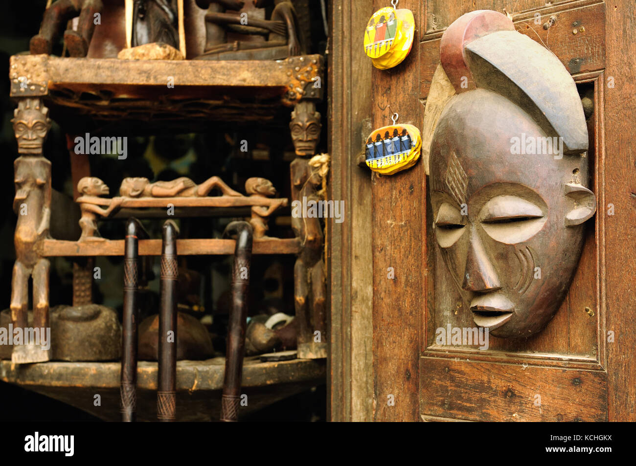 African hanmade souvenirs and crafts in souvenir shop in Tanzania Stock ...
